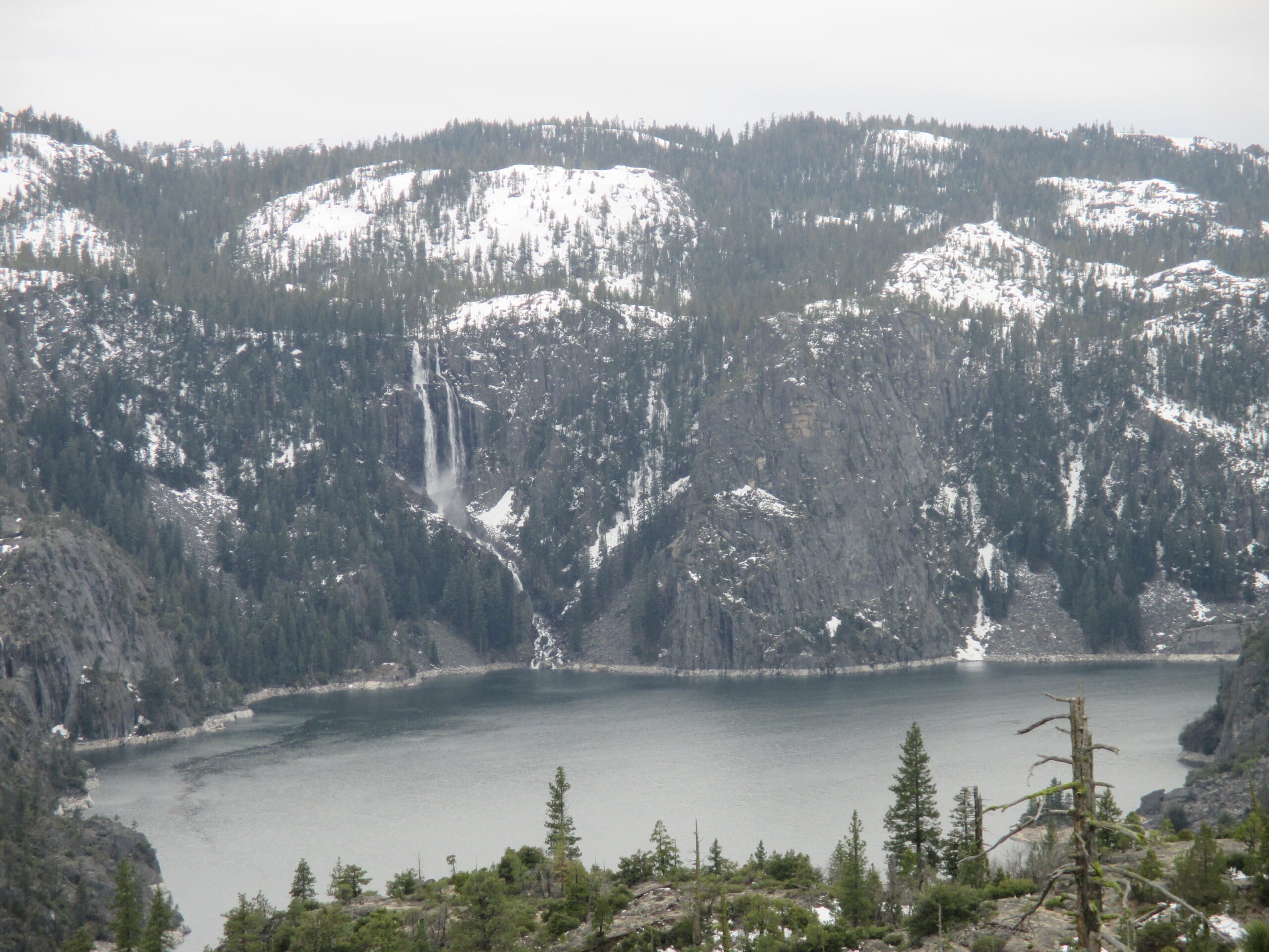 Stormy weather tests skiers’ mettle on Dardanelle traverse – Sierra ...